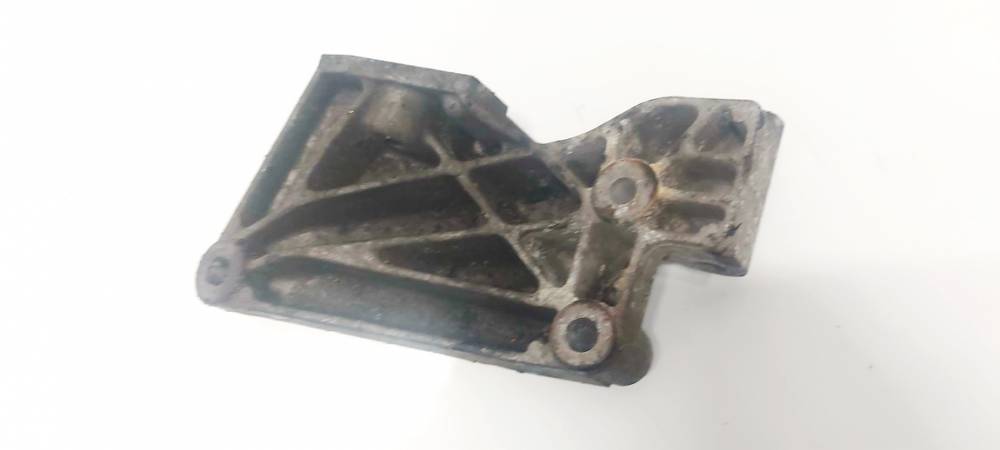 90571112 92021 Engine Mount Bracket and Gearbox Mount Bracket Opel ...