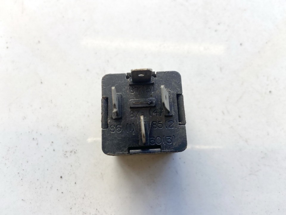 8D0951253A used Relay module Audi A6 1998 1.8L - EIS01450618 | Used ...