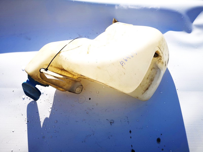 4b0955453c used Windshield Washer Reservoir tank (WASHER BOTTLE) Audi ...