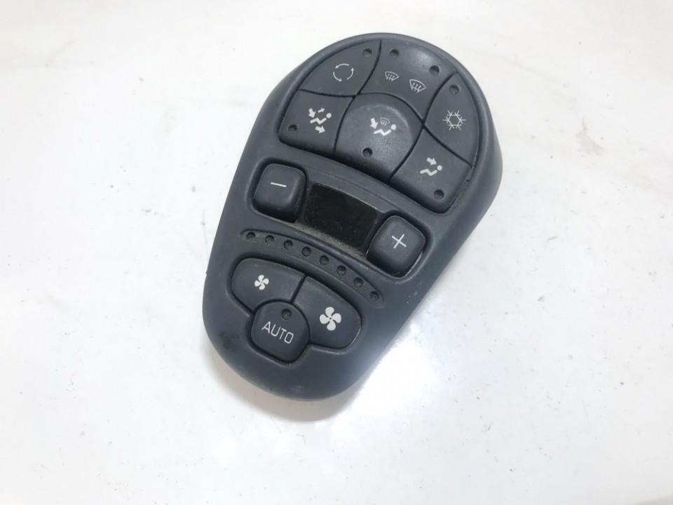 544741200 used Climate Control Panel (heater control switches) Renault ...