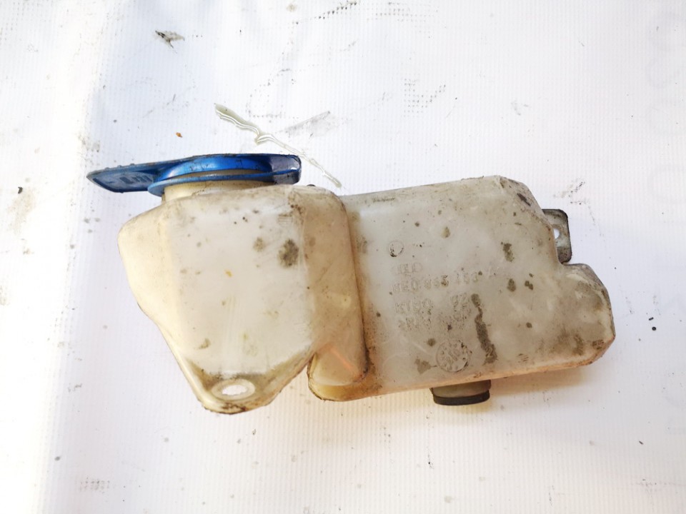 8e0955453a used Windshield Washer Reservoir tank (WASHER BOTTLE) Audi ...