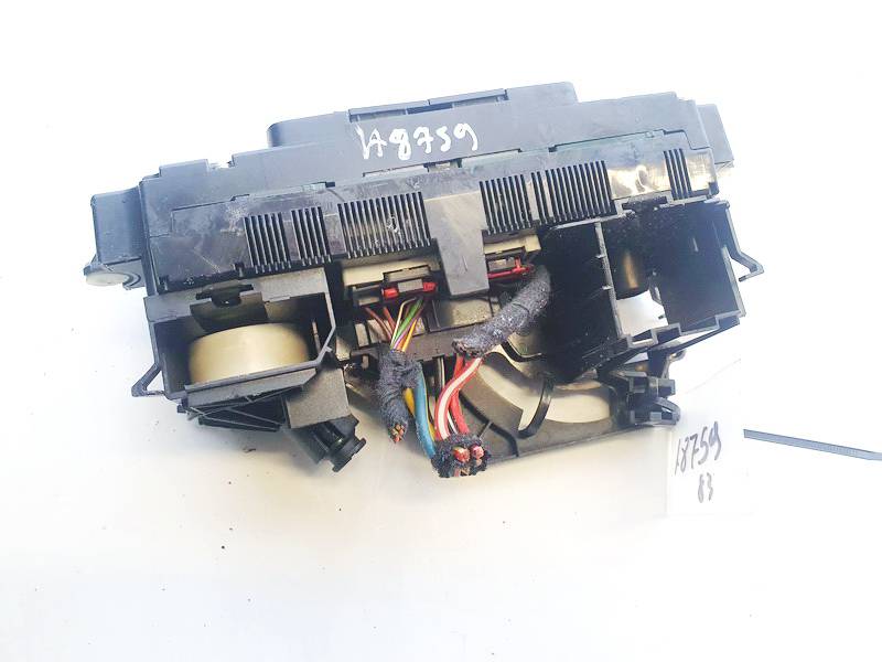 used used Climate Control Panel (heater control switches) Volkswagen ...