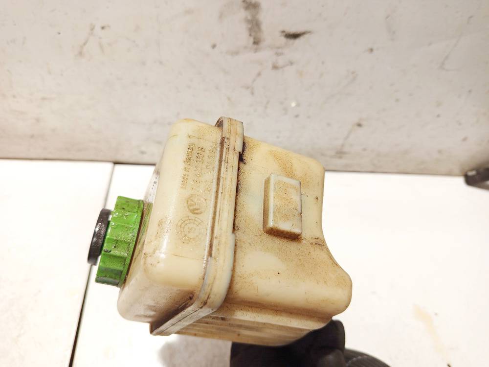 7L6422371E Audi Q7 2007 Power Steering Pump Oil Reservoir Tank | EuroImpex