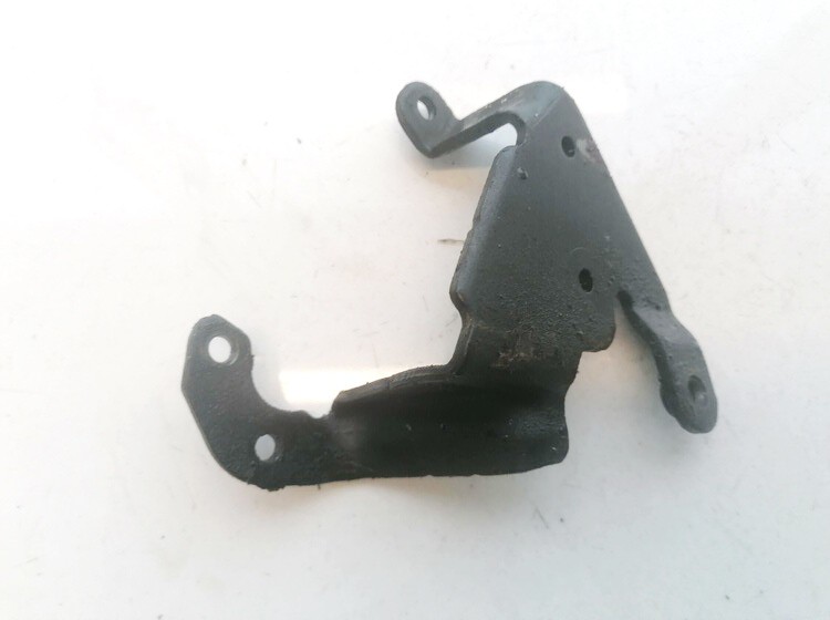 6r8q6c693aa used Engine Mount Bracket and Gearbox Mount Bracket Land ...