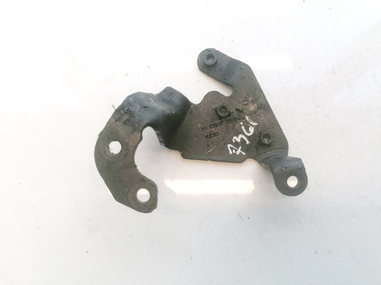 6r8q6c693aa used Engine Mount Bracket and Gearbox Mount Bracket Land ...