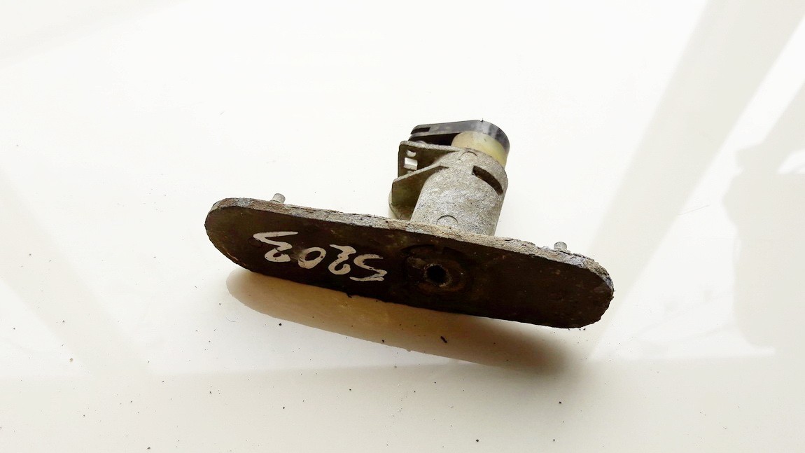 USED USED Rear lid lock (BOOT LOCK) Ford Focus 1999 1.8L - EIS00796366 ...