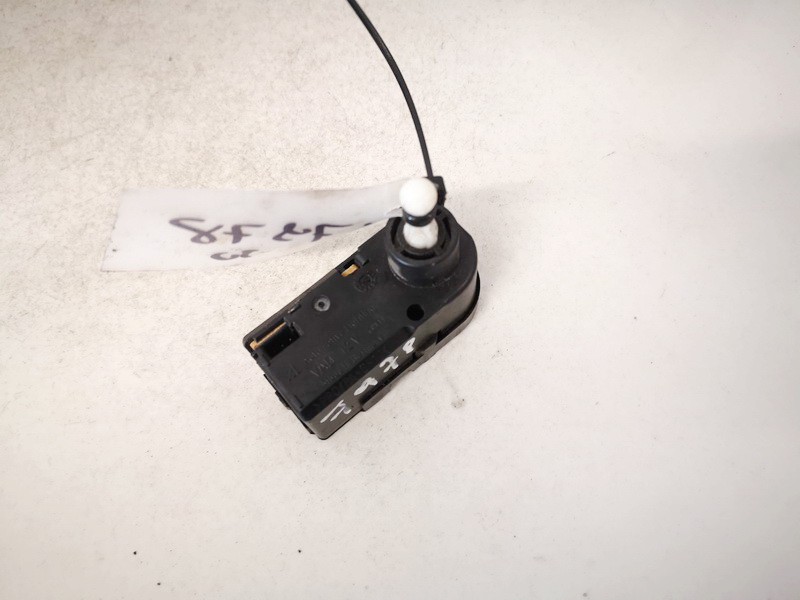 0307853322 used Headlighth Levell Range Adjustment Motor Volvo V70 2008 ...