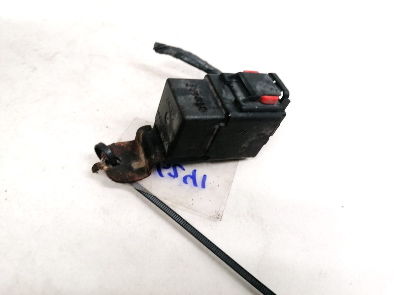 04868478AA 50732 Relay module Chrysler Voyager 2001 3.3L - EIS01256372 ...