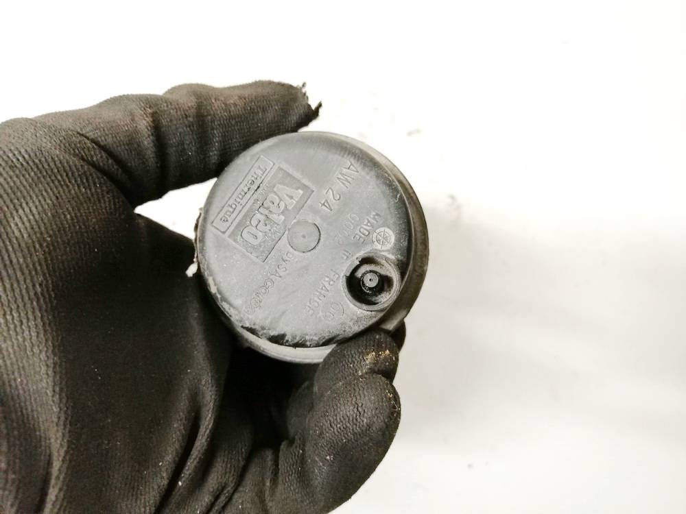 0735002 used Vacuum pump - Breather (PCV Engine Breather Valve ...