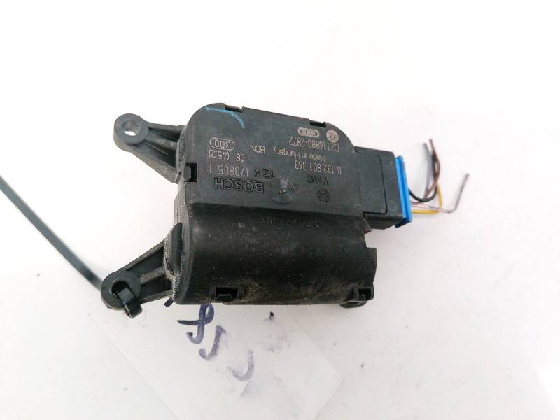 0132801363 cz116880-2872 Heater Vent Flap Control Actuator Motor ...