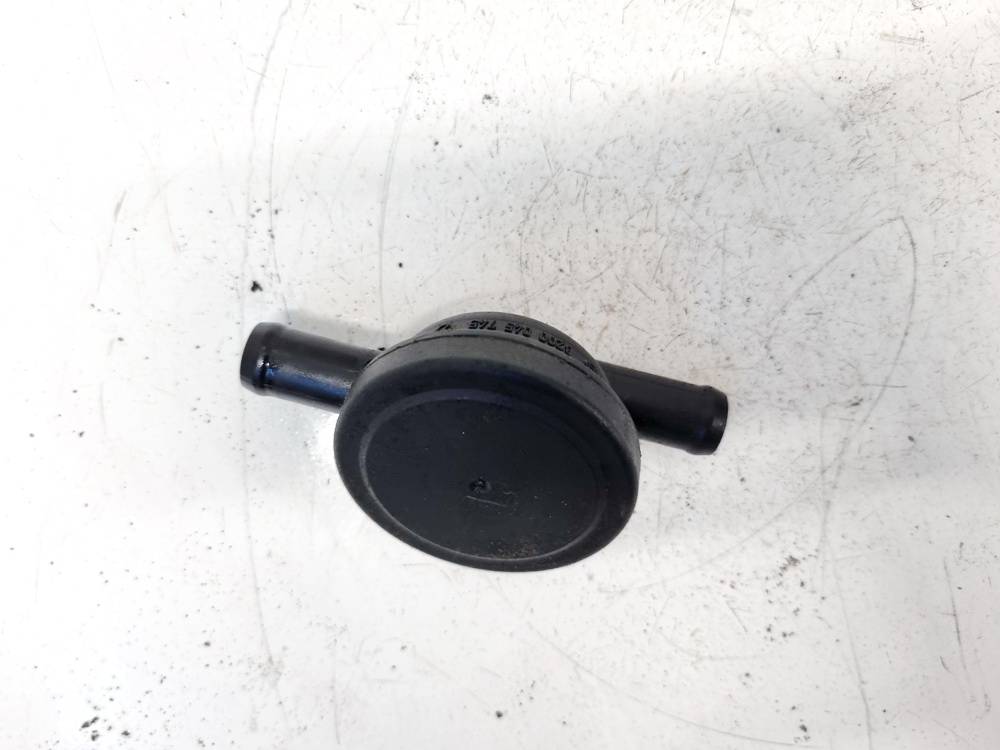 8200045745 3911171919 Vacuum pump - Breather (PCV Engine Breather Valve ...