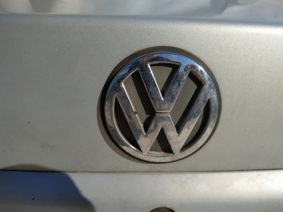 used used Rear Emblem Volkswagen Passat 1999 1.9L - EIS01196421 | Used ...