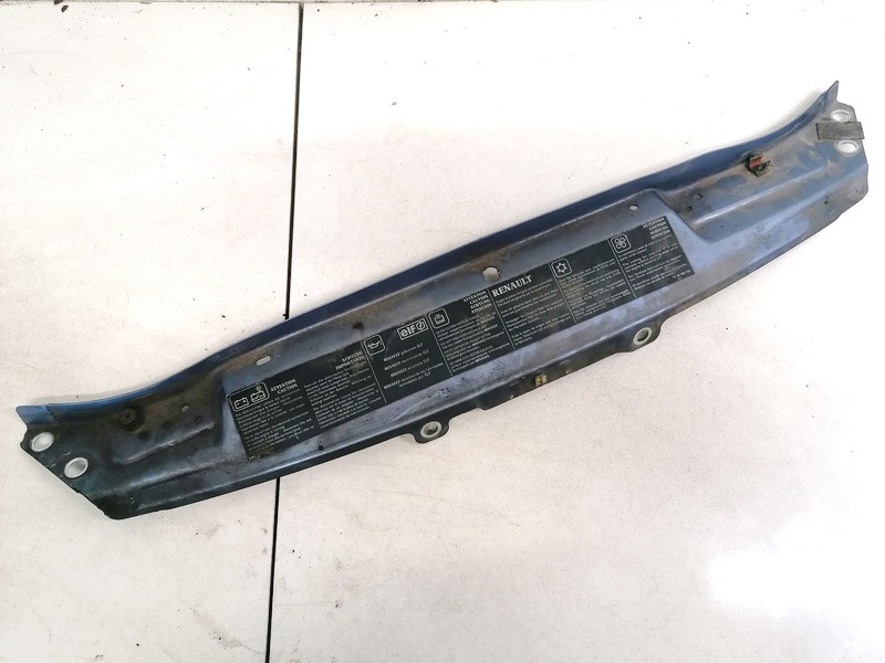 7700423731 USED Front mask Renault Scenic 1999 1.9L - EIS01476426 ...