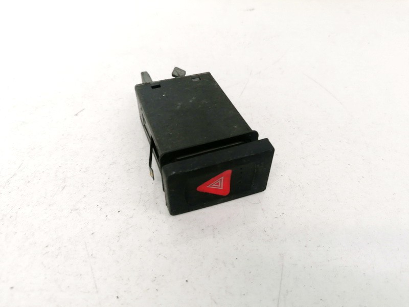 3B0953235D USED Hazard switch Volkswagen Passat 2002 1.9L - EIS01606432 | Used Auto Parts Shop