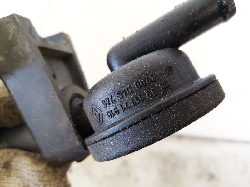 8200045745 9911171919 Vacuum pump - Breather (PCV Engine Breather Valve ...