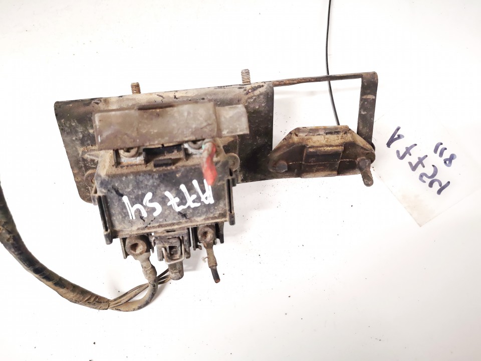 191911261b used Glow plug relay Volkswagen Passat 1996 1.9L ...