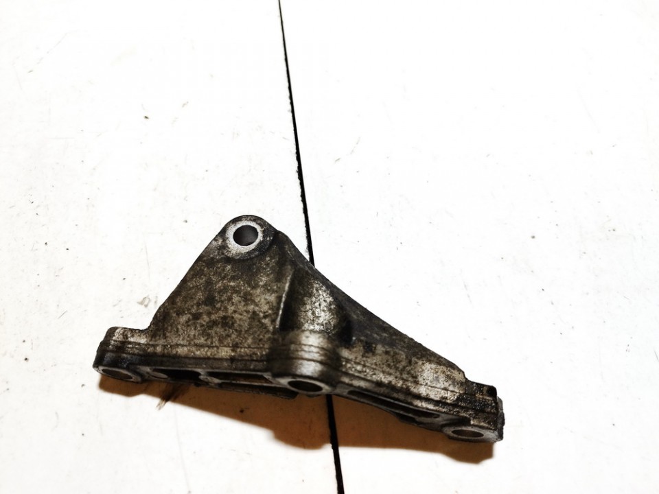 1351781069801 24168110 Engine Mount Bracket and Gearbox Mount Bracket ...