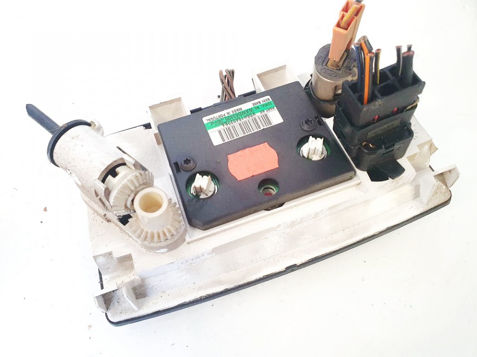 xs6h19a522ba wawd63405 Climate Control Panel (heater control switches ...