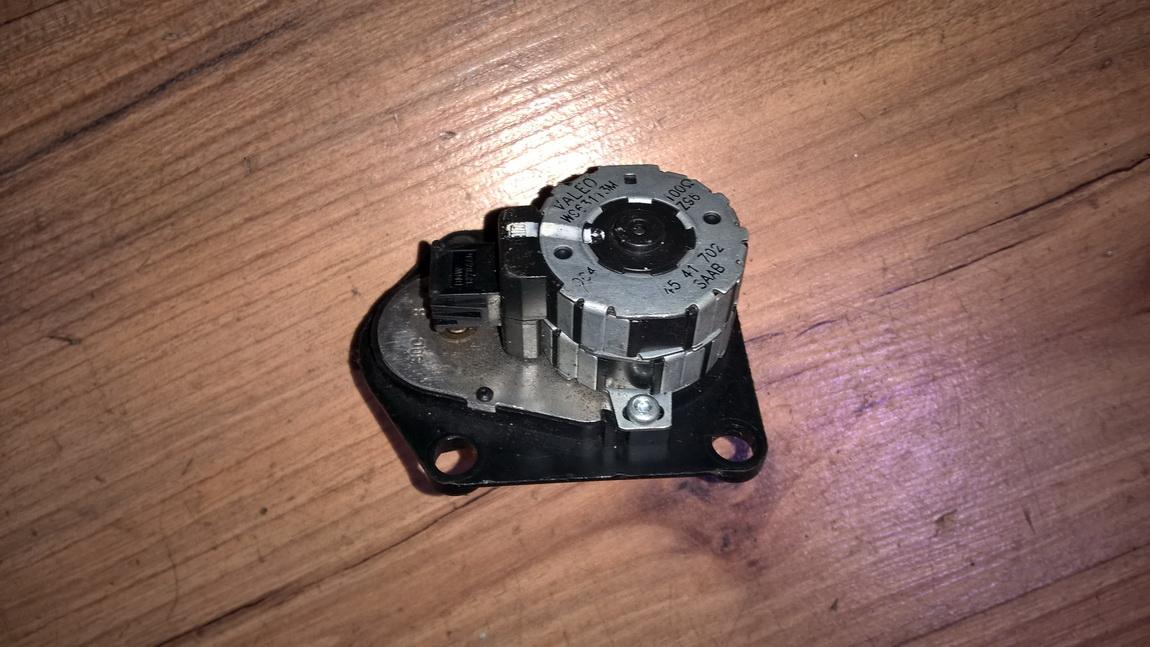 4541702 SAAB 9-5 2001 Heater Vent Flap Control Actuator Motor | EuroImpex