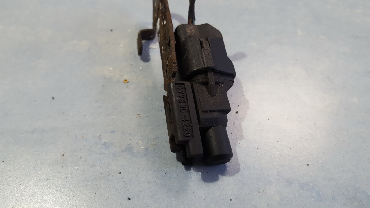 0775004220 077500-4220 Outside Temperature Sensor Reading Toyota Prius ...