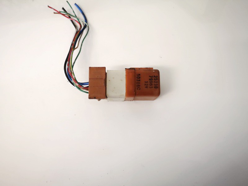 2523079963 used Relay module Nissan X-Trail 2006 2.2L - EIS01446517 ...