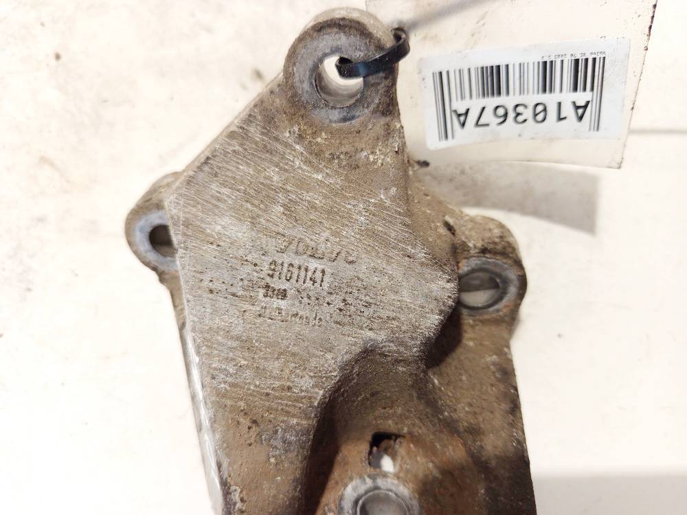 9161141 used Engine Mount Bracket and Gearbox Mount Bracket Volvo XC 70 ...