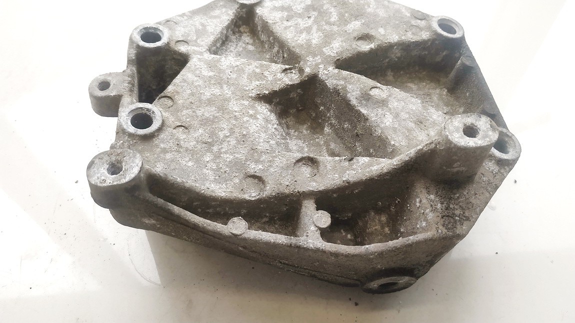 55210423 used Engine Mount Bracket and Gearbox Mount Bracket Opel ...