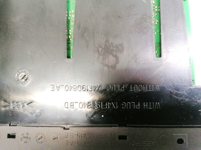 1X4F19D840 1X4F19D840 Climate Control Panel (heater control switches ...