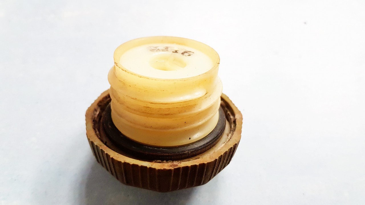 USED USED Fuel Tank Cap Mazda Demio 2000 1.3L - EIS00966607 | Used Auto ...