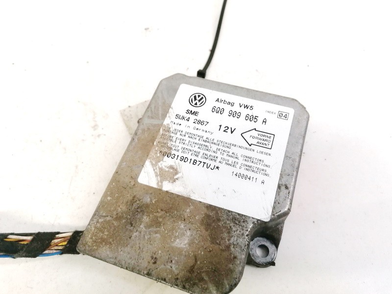 6Q0909605A 5WK42867 Airbag crash sensors module Volkswagen Golf 2000 1 ...