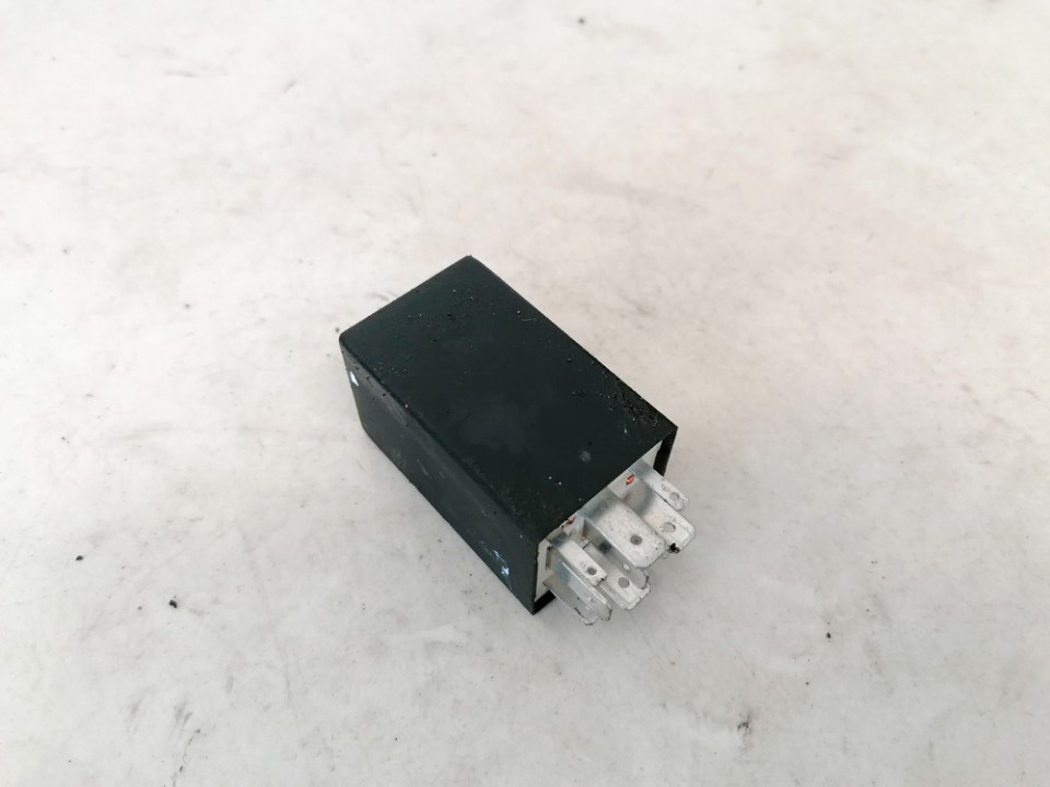 3a0927181 61233005 Relay module Audi A4 1998 1.9L - EIS01346632 | Used ...