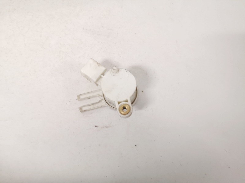 25889337 used Clutch Pedal Switch (Clutch Switch) Opel Insignia 2013 1 ...