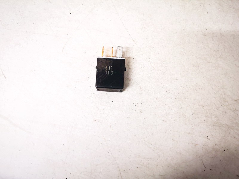 9098702012 90987-02012, 156700-0870 Relay module Toyota Previa 2003 2 ...