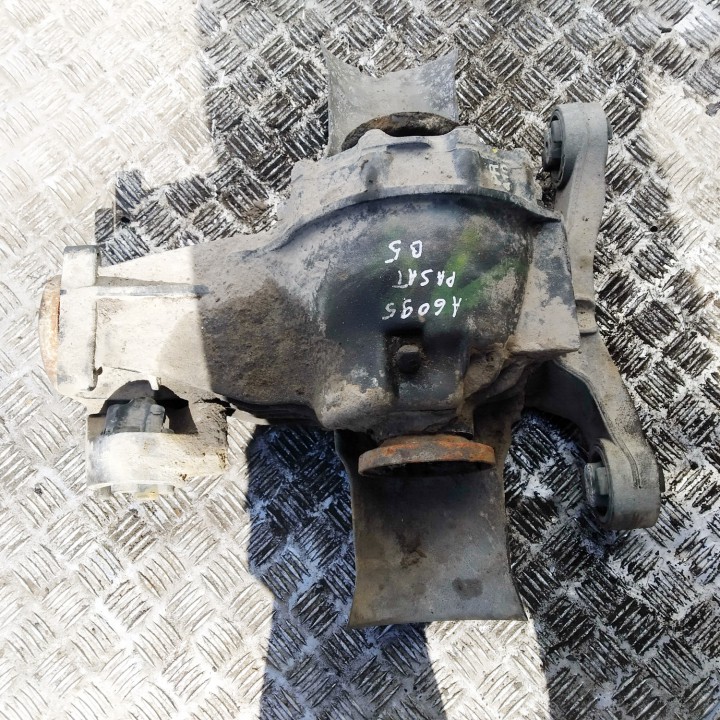 used used Rear differential assembly Volkswagen Passat 1998 1.8L 90EUR ...