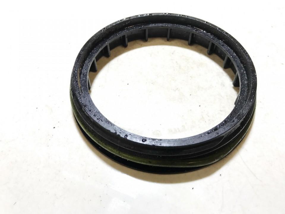 8649739 used Fuel door Gas cover Tank cap (FUEL FILLER FLAP) Volvo XC ...
