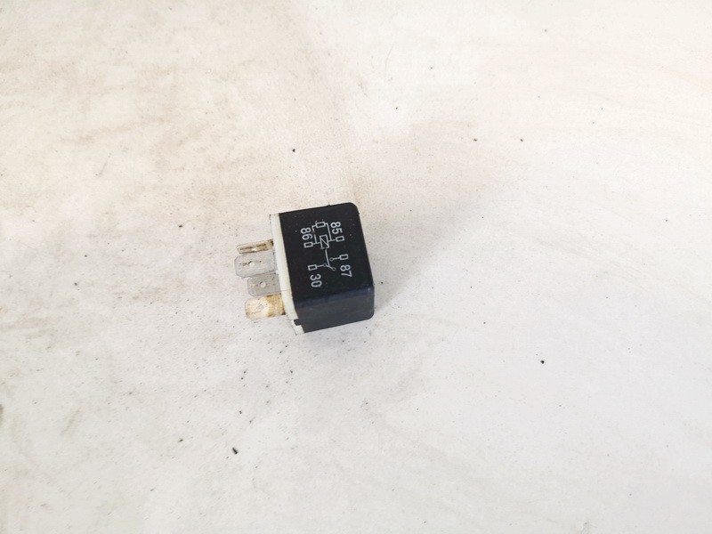 431951253h used Relay module Audi A4 2005 2.5L - EIS01696707 | Used ...