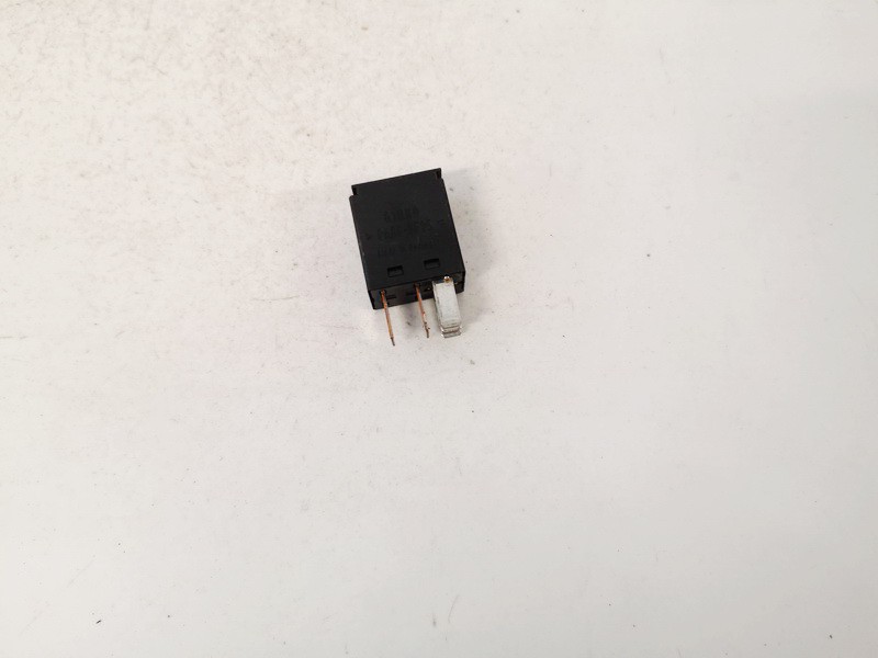 f57b14b192aa f57b-14b192-aa Relay module Ford Focus 2002 1.8L ...