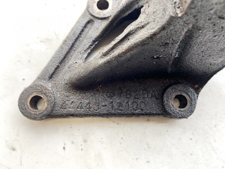 4444312100 b12da, 44443-12100 Engine Mount Bracket and Gearbox Mount ...