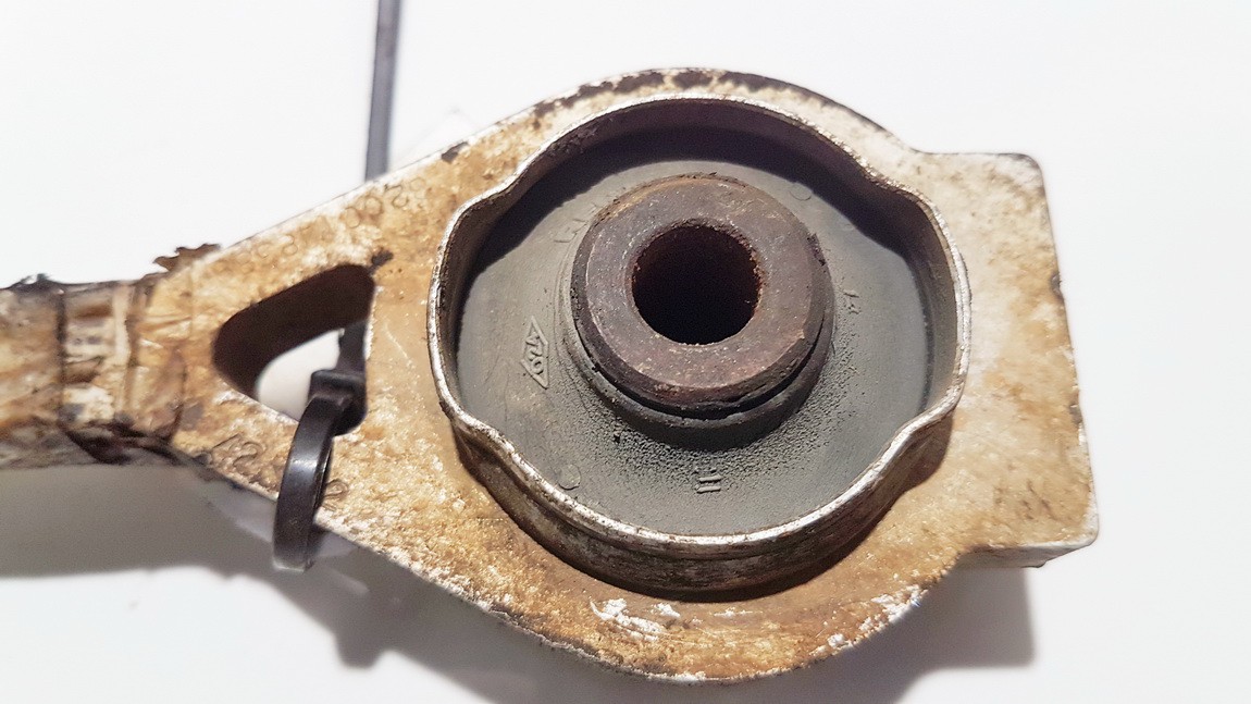 8200148388 used Engine Mounting and Transmission Mount (Engine support ...