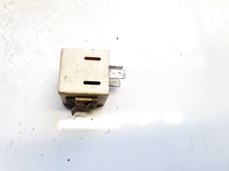 93ag13150aa 72lf002 Relay module Ford Transit 2001 2.0L - EIS02266786 ...