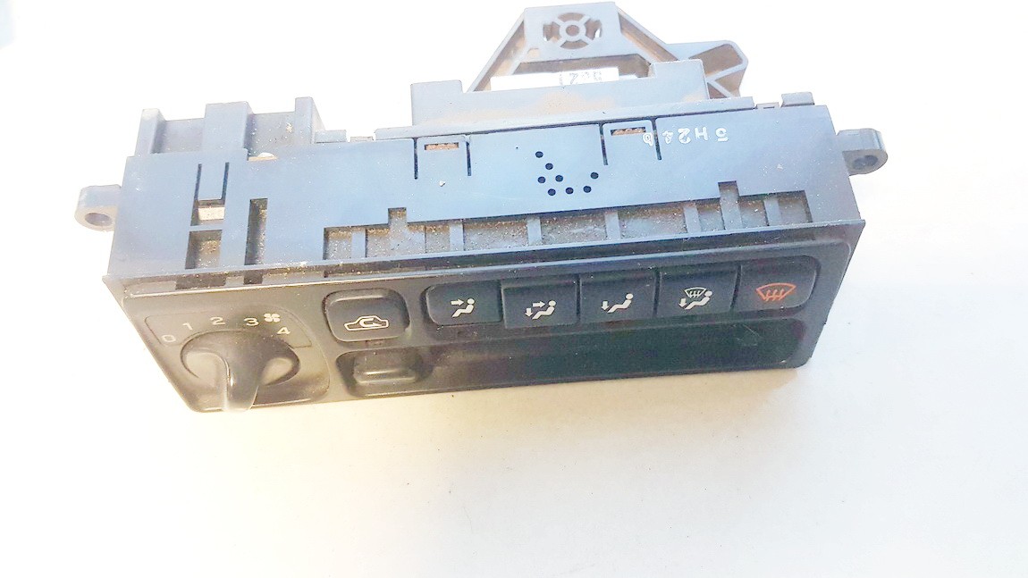 used used Climate Control Panel (heater control switches) Subaru Legacy ...