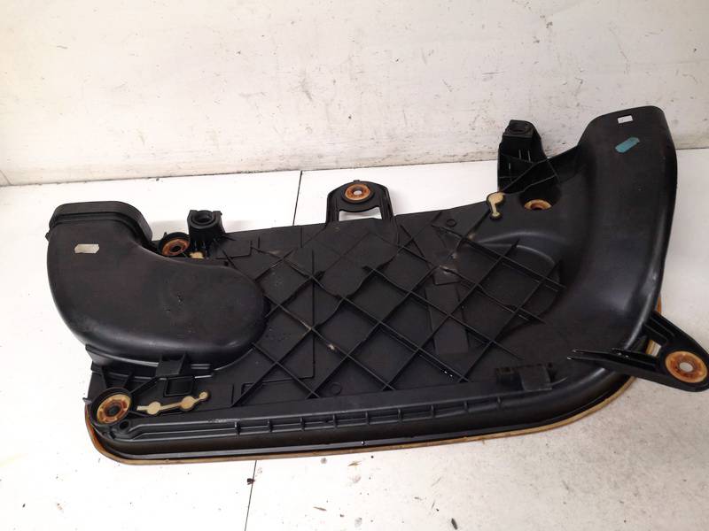 13717812462 used Air filter box BMW 5-Series 2011 2.0L - EIS01806827 ...