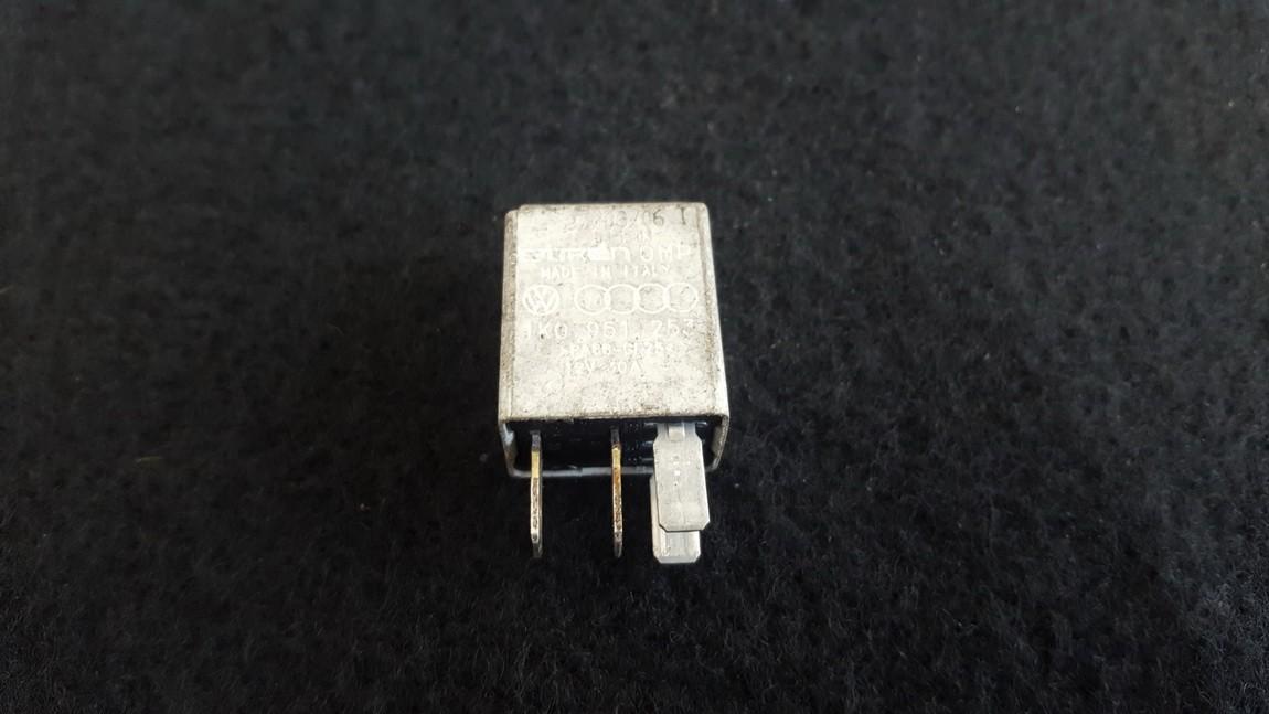 1K0951253 N/A Relay module Volkswagen Caddy 2007 1.9L - EIS00236836 ...