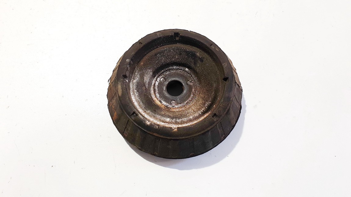546111j050 used Guide support Front Left Hyundai i20 2011 1.2L ...