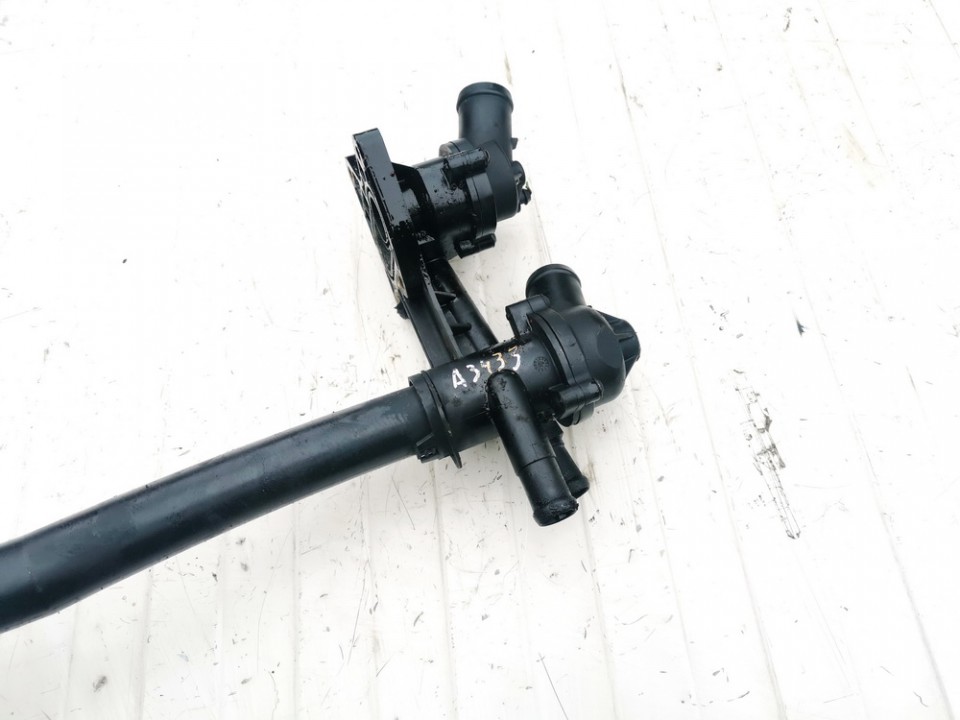 03c121065b 03c121118c Thermostat Housing (Flange) Volkswagen Golf 2004 ...