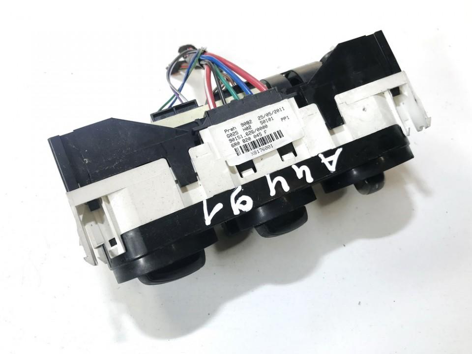 6r0820045f 901516260000, 9082, s0101, x8176001 Climate Control Panel ...