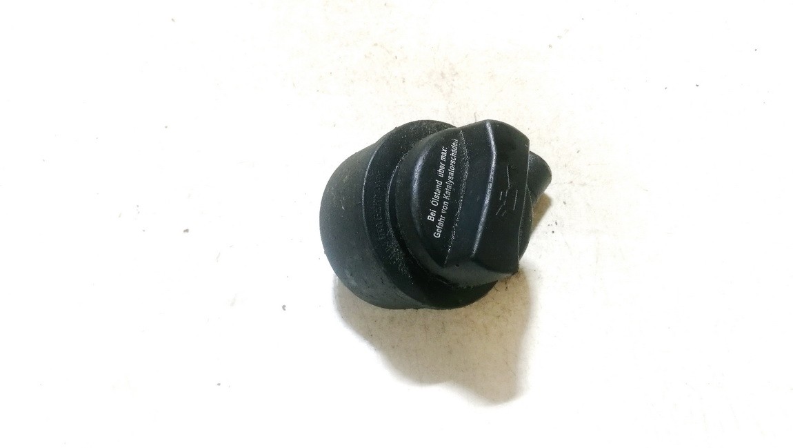 06a103465 used Vacuum pump - Breather (PCV Engine Breather Valve) Audi ...