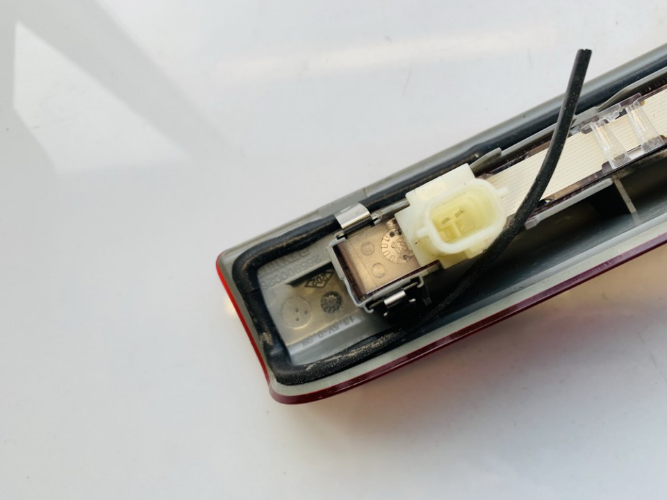 265900026R p95d32378x14bb3b Emergency Third Brake Light (Third Brake ...