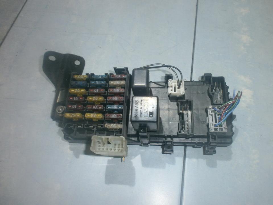 Fuse box Mitsubishi Colt 1998 1.3L - EIS00026944 | Used Auto Parts Shop