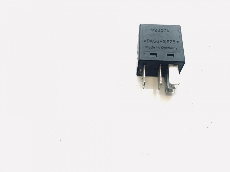7m0951253c 95vw10k705ea Relay module Volkswagen Sharan 1998 1.9L ...